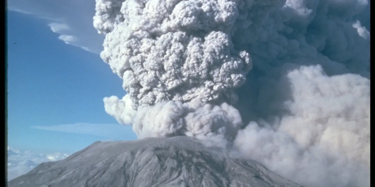 inside a volcano facts